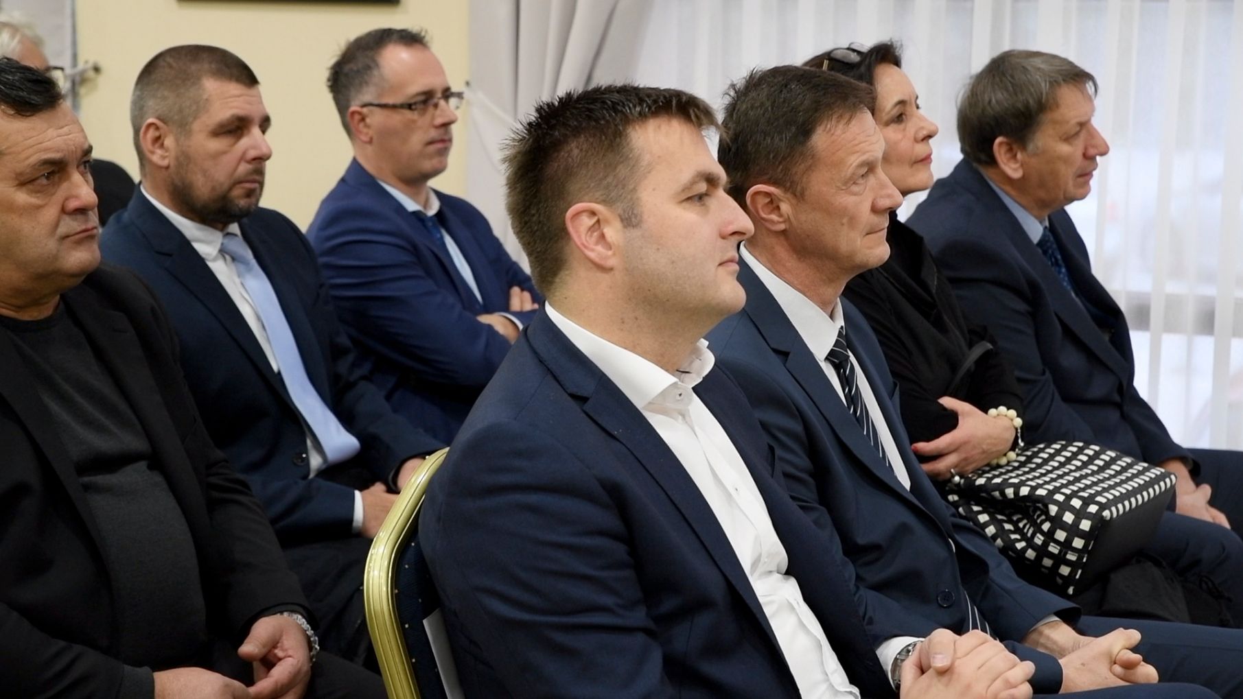 Suradnja s Republikom Hrvatskom – J.P. KOMUNALNO NEUM